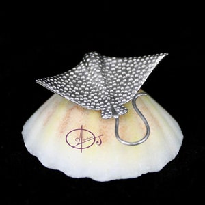 Spotted Eagle Ray Necklace Sterling Silver Rhodium Satin 3D Pendant ...