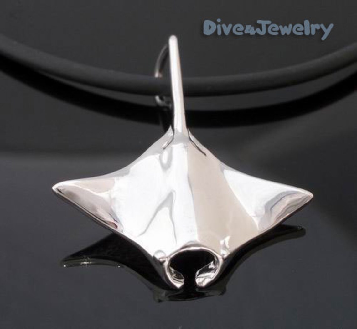 Manta Ray Pendant Manta Ray Necklace Sterling Silver Manta - Etsy Canada