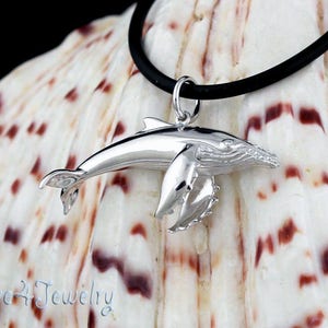 Whale Necklace Life-like 3D Humpback Whale Pendant in Solid 925 ...