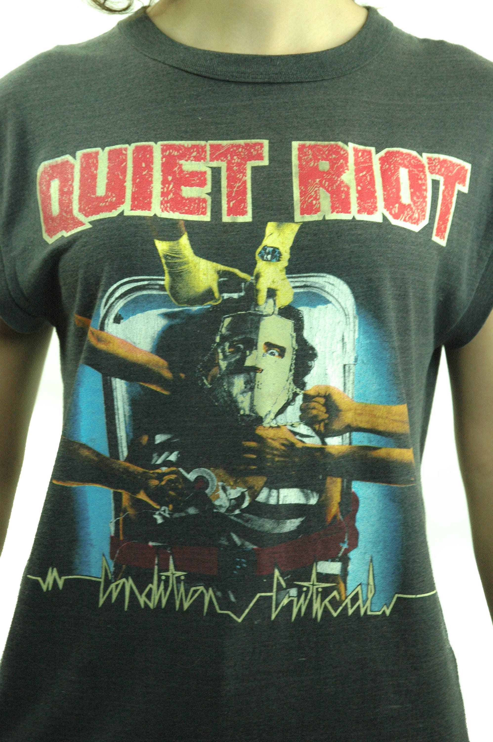 Vintage Quiet Riot Shirt Muscle Tee 1980s Band Tee Concert Shirt Heavy ...