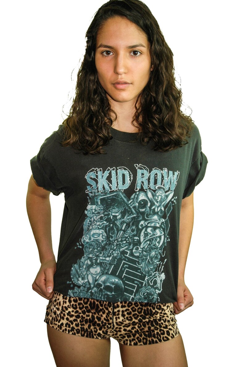 Vintage Skid Row Shirt 90s Tee 90s Shirt Band Tee Concert Shirt Rocker ...