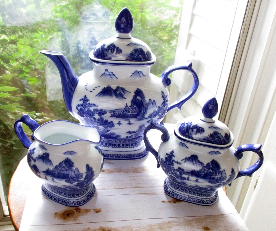 Vintage Blue Willow Tea Set: Bombay Co. Coffee Pot, Sugar & Creamer - Etsy
