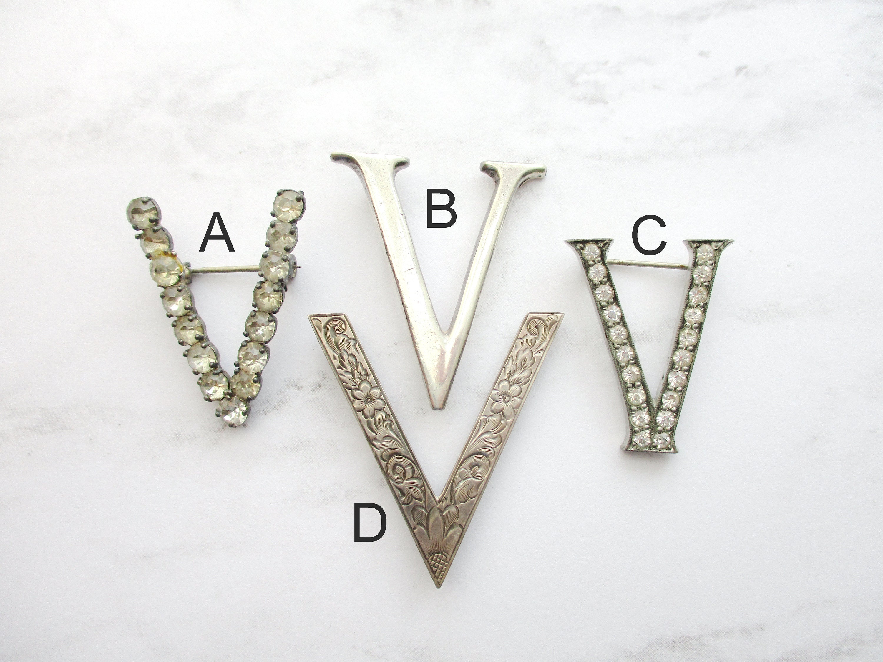 V for Victory Pins - Etsy