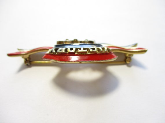 WWII Victory Pin Victory Pin US Navy Signed CORO Red … - Gem