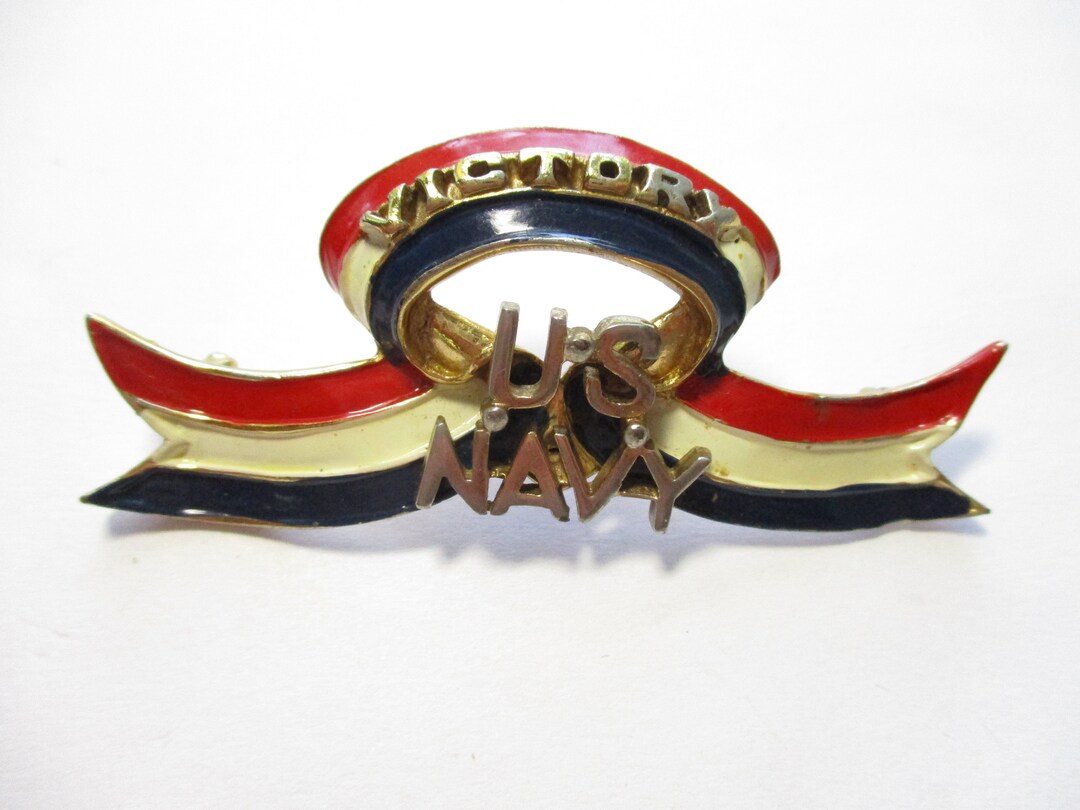 WWII Victory Pin Victory Pin US Navy Signed CORO Red White Blue Enamel ...