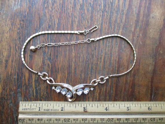 Vintage Signed Crown Trifari Pat Pend Gold Tone Rhine… - Gem