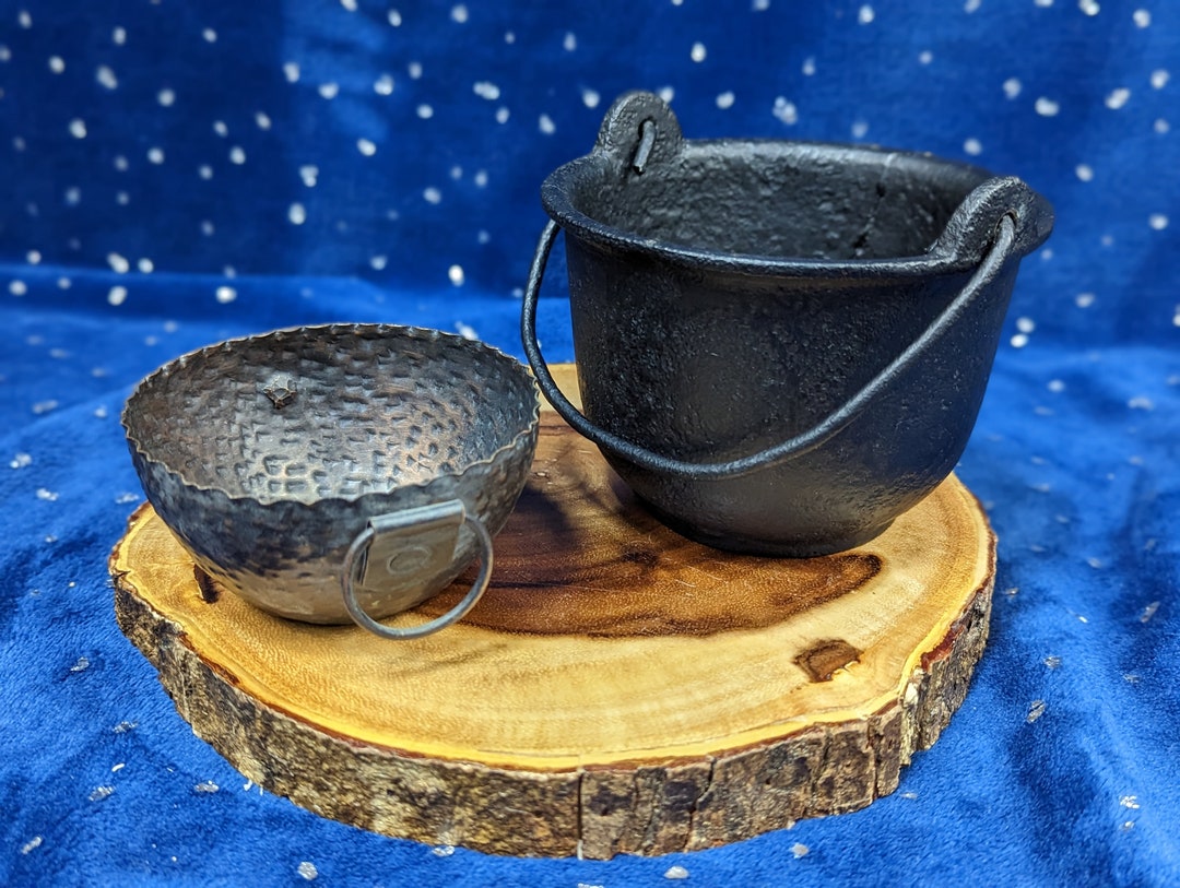 Vintage Cauldron Two Styles - Medium - Witch Tools - Decorative Ritual ...