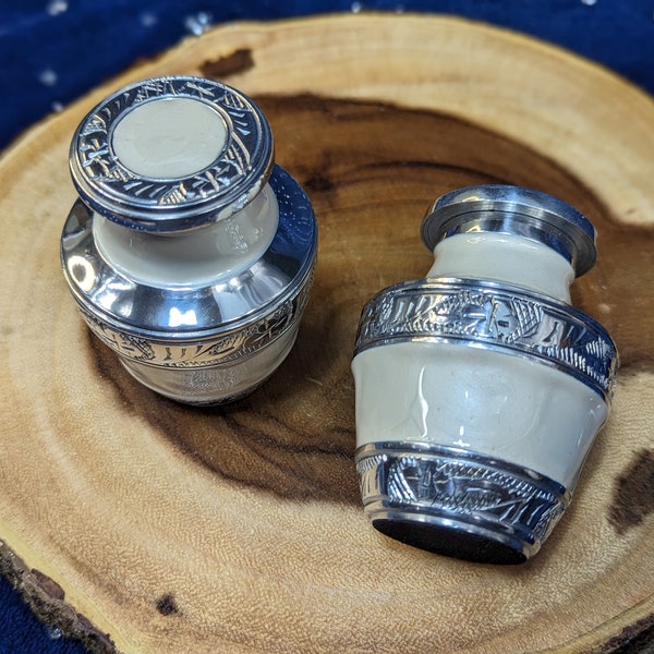 Miniature Urn - Etsy
