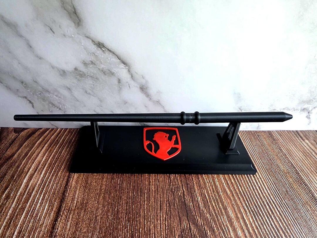 Wizard Wand Stand Display | Hogwarts House Wand Holder | Gryffindor ...