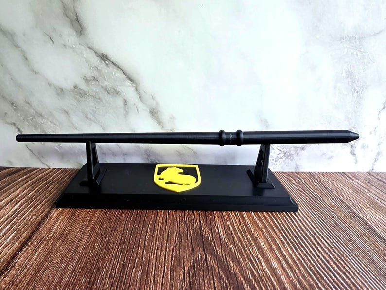 Wizard Wand Stand Display | Hogwarts House Wand Holder | Gryffindor ...