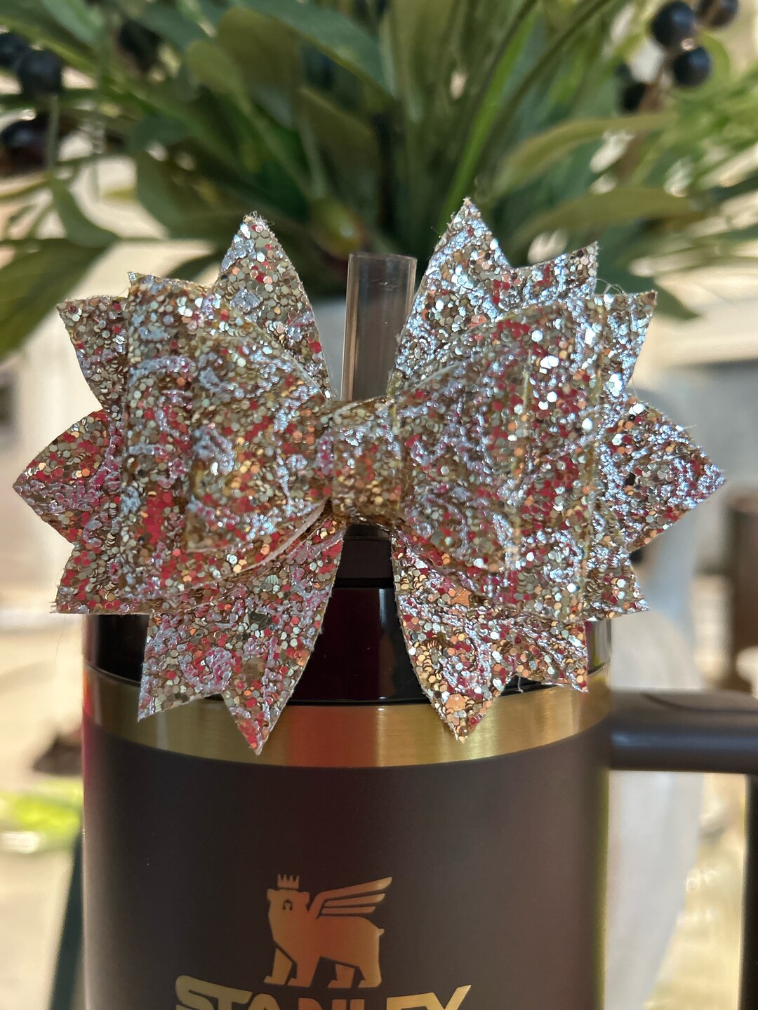 Stanley Glitter Textured the Chocolate Gold and Silver Bow Straw Topper ...