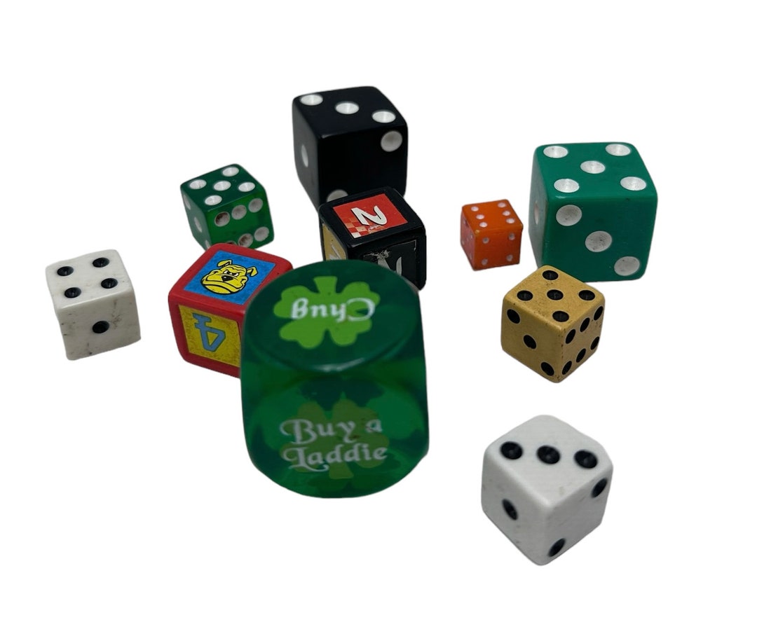 10 Assorted Dice, Die, Mix Colors, Mix Sizes, Vintage - Etsy