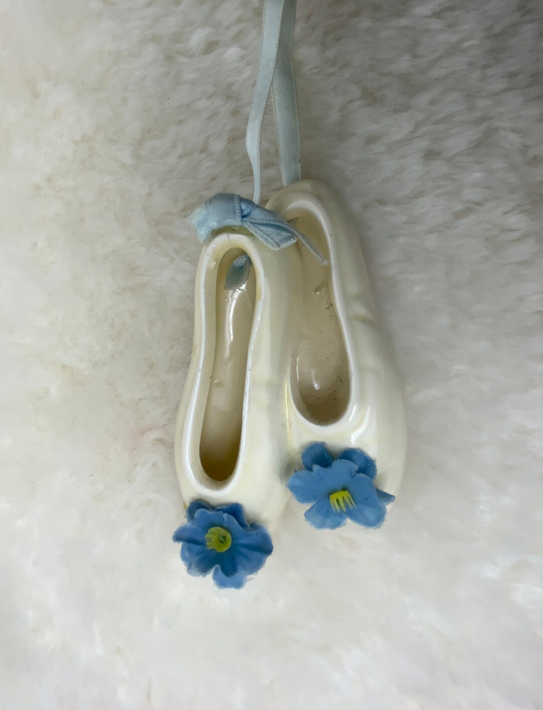 Ballet Slipper Ornament, Porcelain, Silk Blue Flower, Artistic Gifts 4 ...