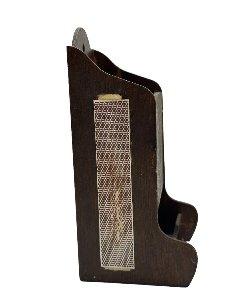 Antiguo y primitivo: Caja de madera para colgar en la pared, hecha a ...