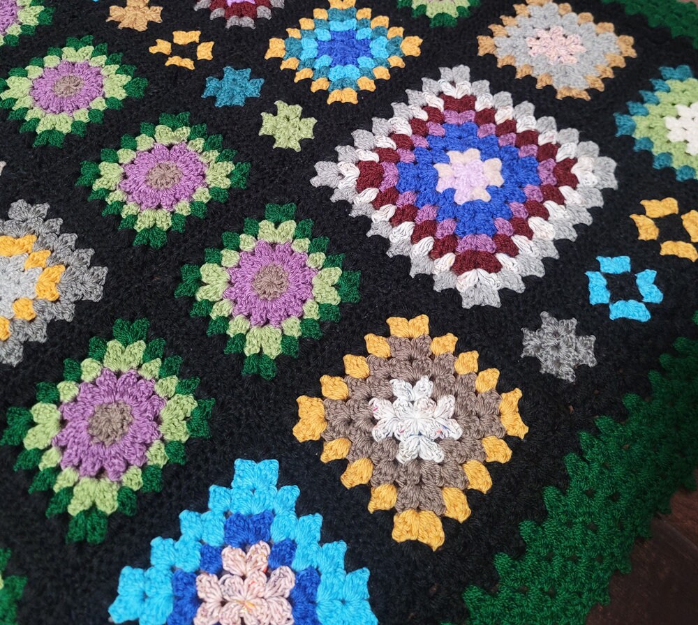 Afghan Granny Square Blanket, Afghan Granny Square Rug, Afghan Granny ...