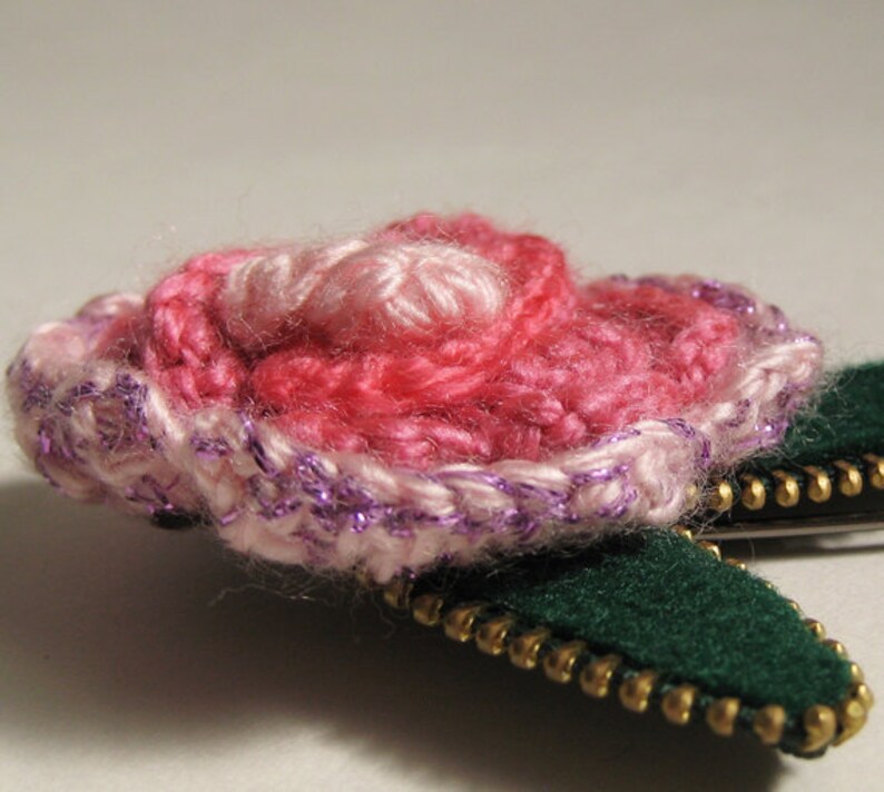 Knitted Flower Pin - Etsy