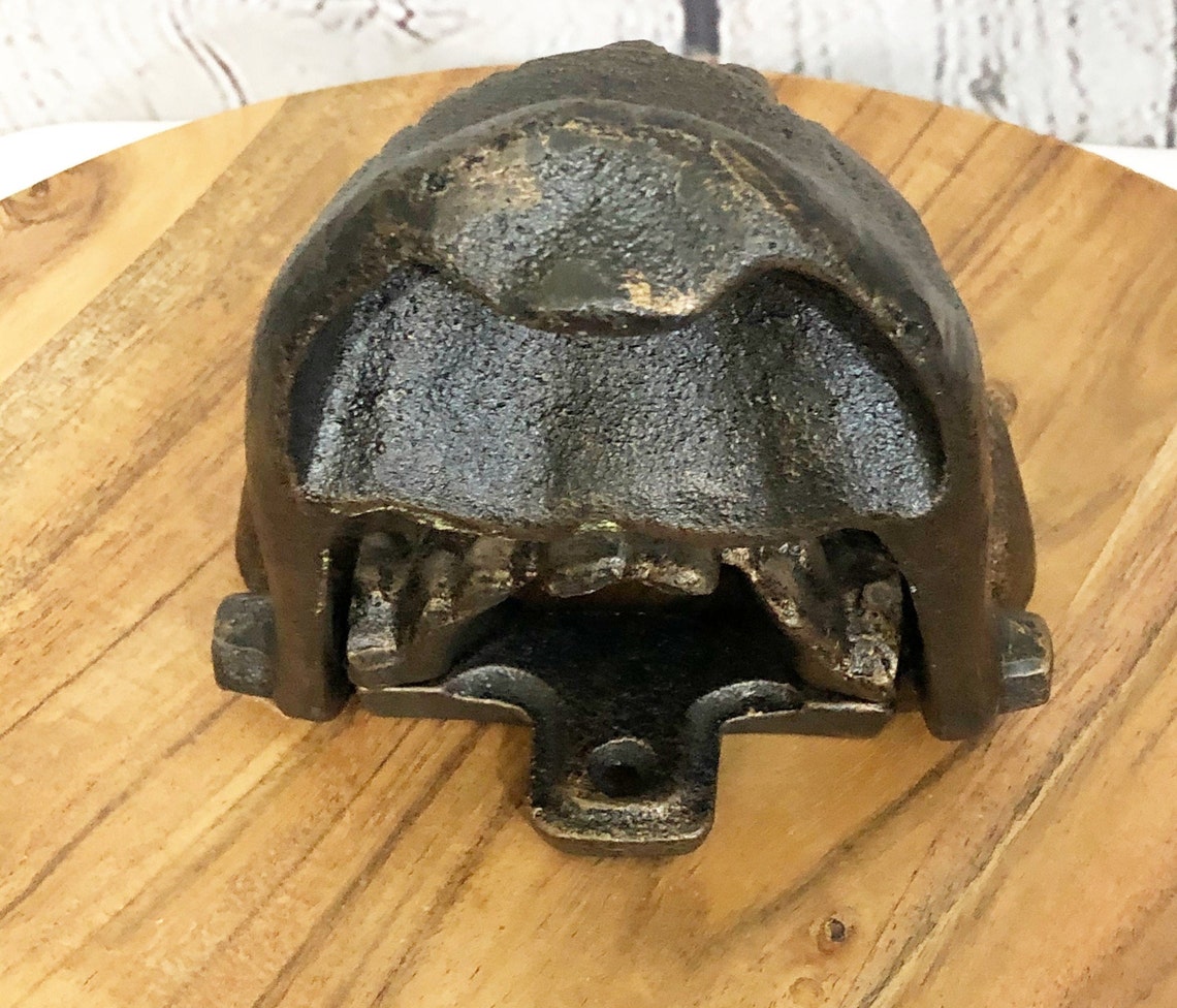 Large Cast Iron Skull Door Knocker Gothic Horror Halloween | Etsy