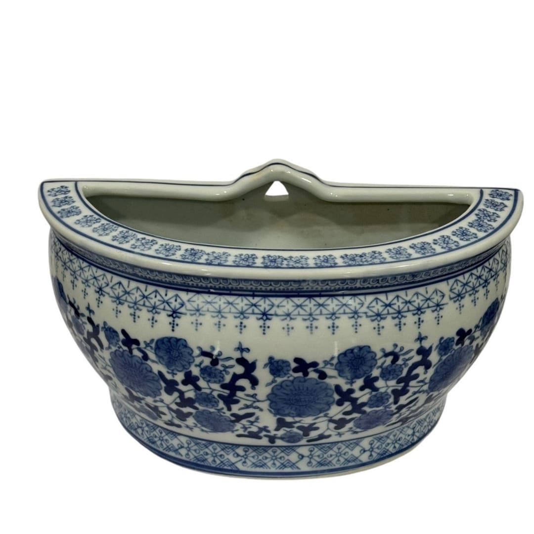 Nantucket Blue and White Porcelain Wall Pocket Vase Wall Decor ...