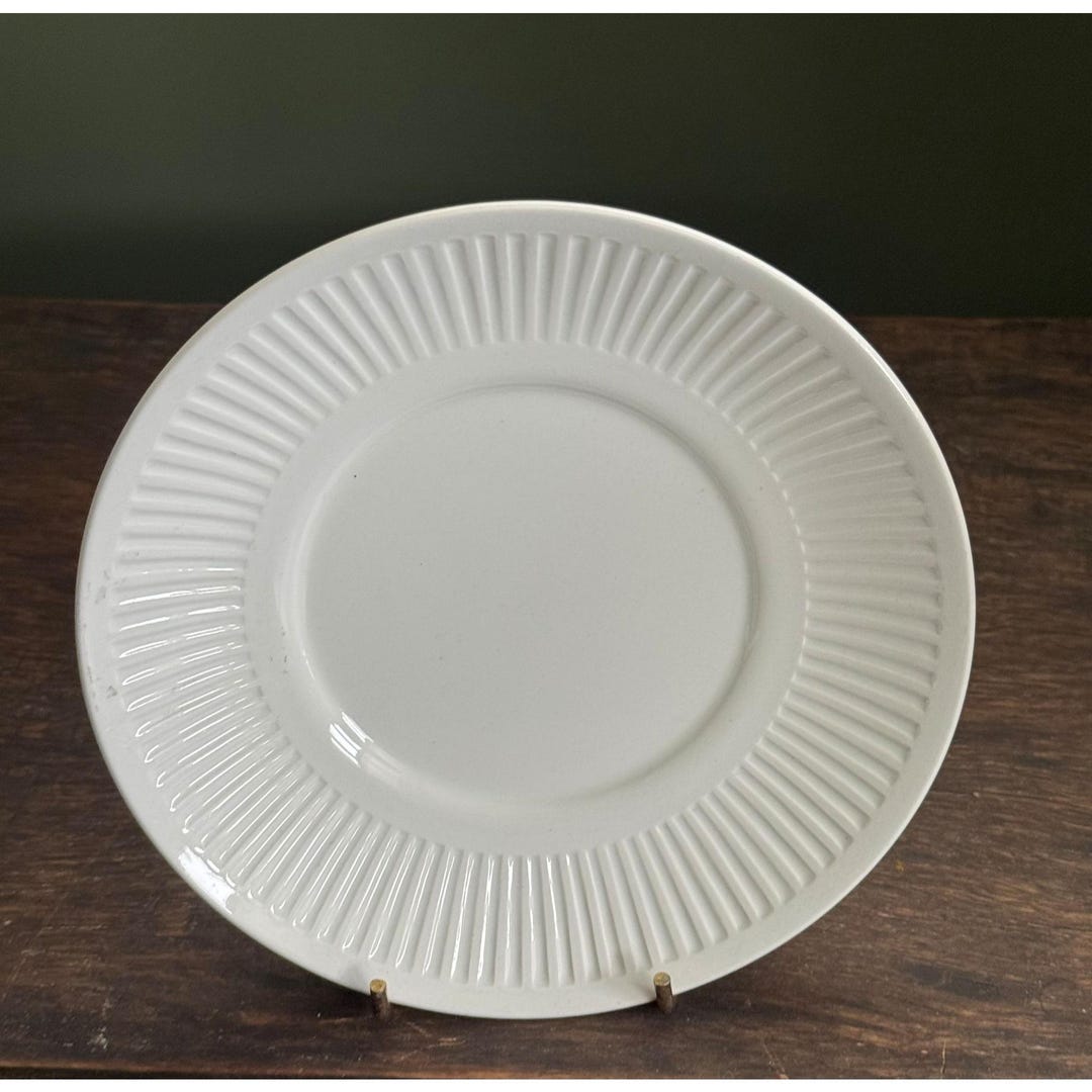 Johnson Brothers Athena White Ironstone Gravy Boat Underplate - Etsy