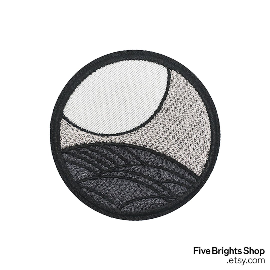 Full Moon (black) - Hanafuda Cards - Embroidered Patch - Iron On ...