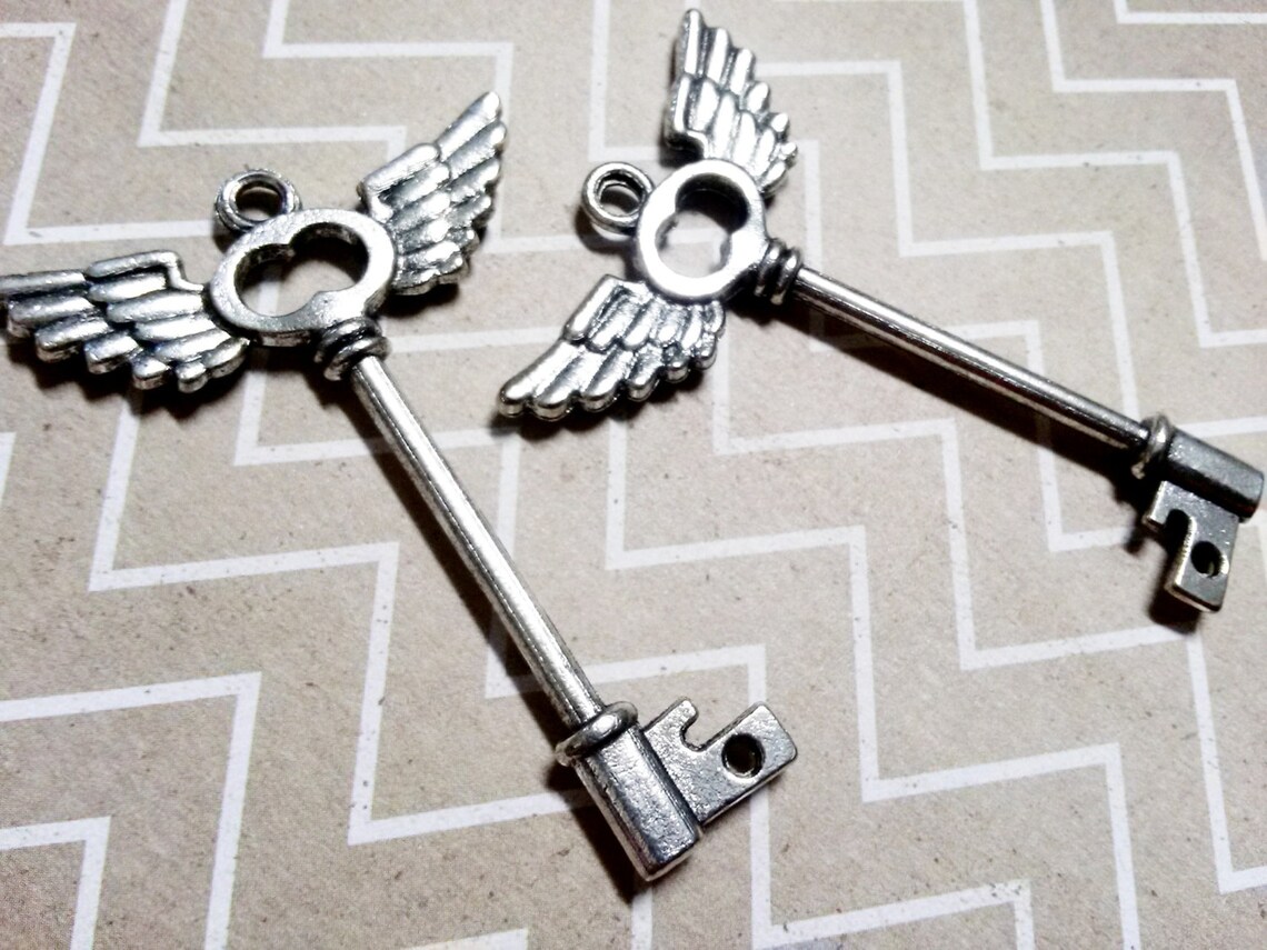 Skeleton Keys With Wings Antiqued Silver Flying Keys Unique - Etsy