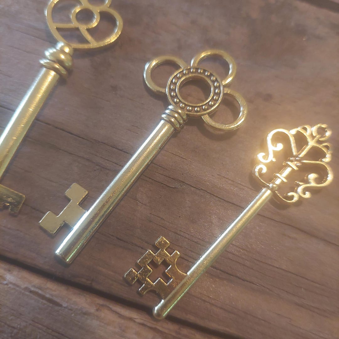 Gold Keys Key Pendants Skeleton Keys Gold Key Charms Steampunk Keys ...