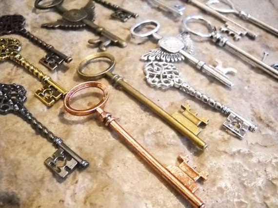 Antique Skeleton Keys Bulk