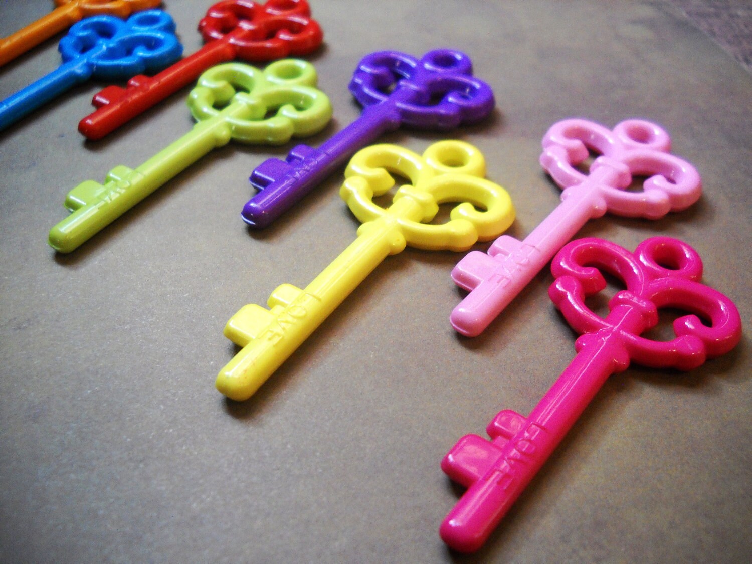 Plastic Key Charms Key Pendants Assorted Keys Skeleton Keys - Etsy
