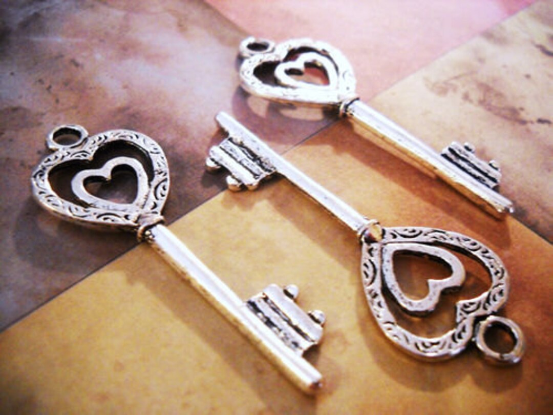 Heart Key Pendants Antiqued Silver Keys Heart Keys Skeleton Keys Key ...