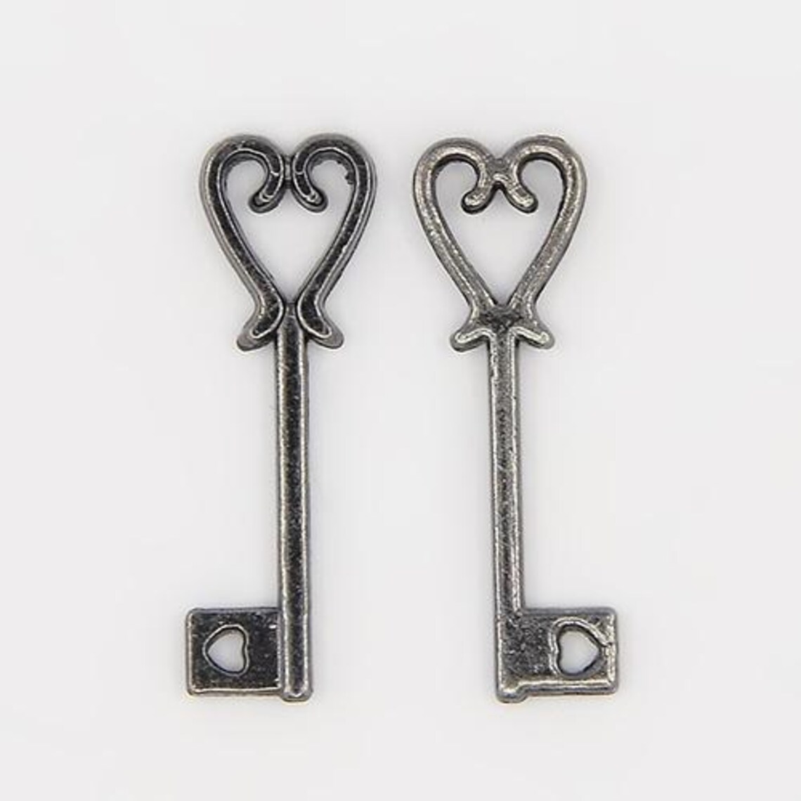 Bulk Skeleton Keys Heart Keys Black Keys Gunmetal Keys 25 Pieces 25mm ...