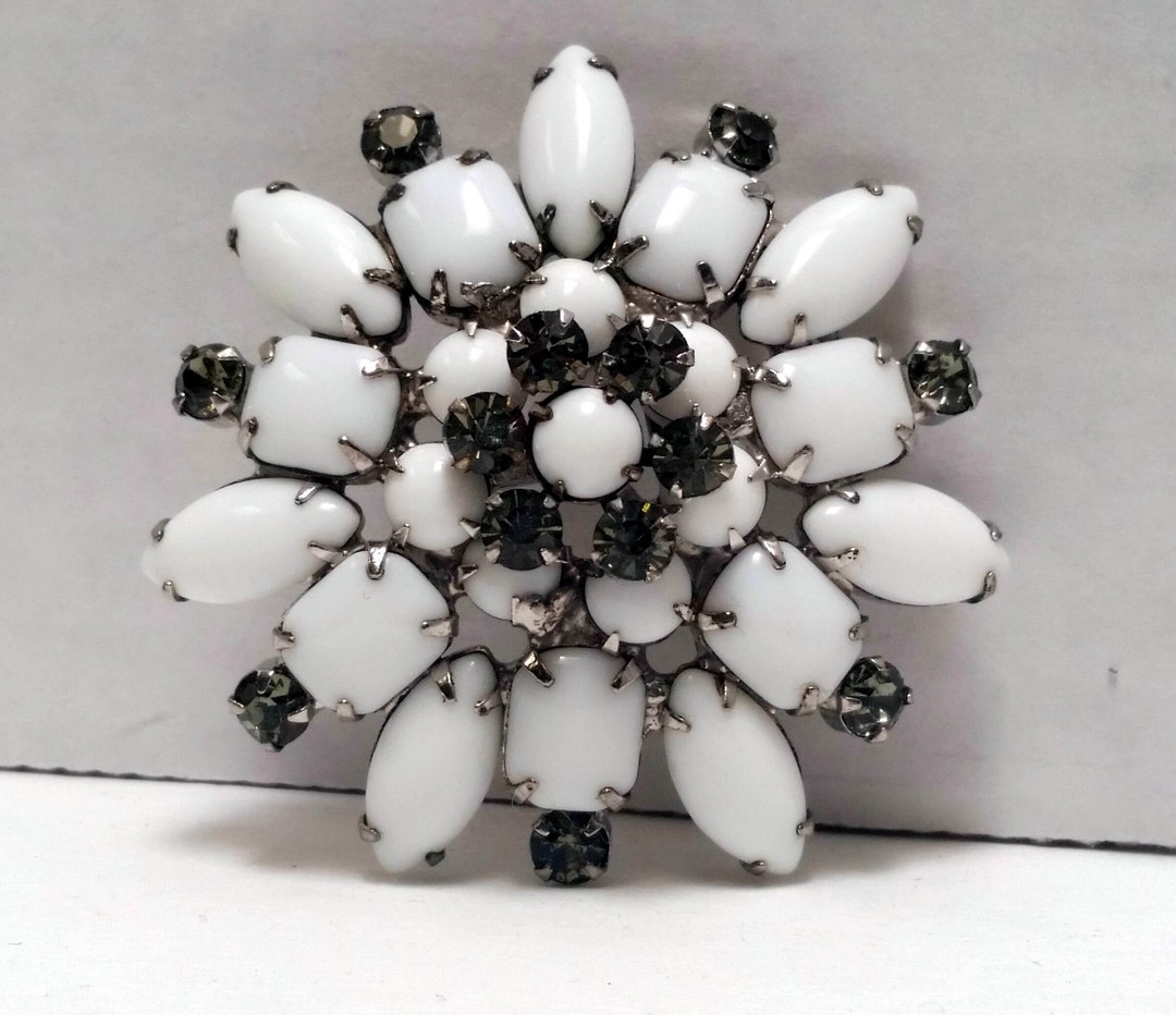 Vintage Milk Glass and Smoky Topaz Rhinestone BROOCH/PIN - Etsy