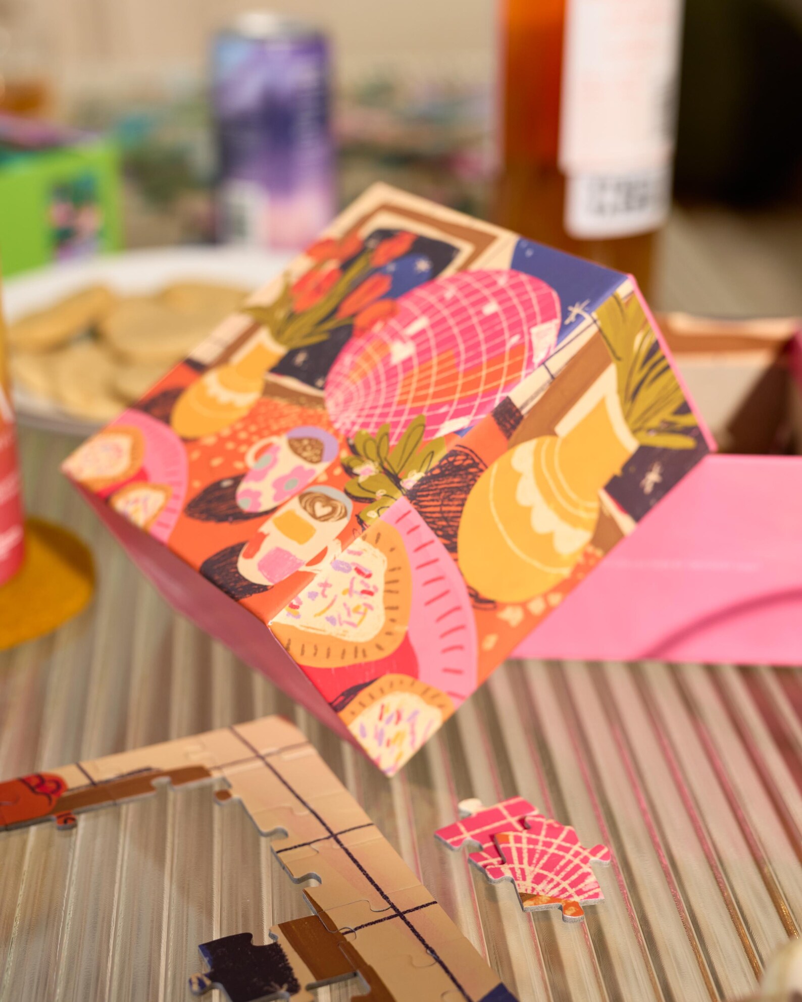 Disco Tea - 100 Piece Mini Limited Edition Jigsaw Puzzle, Velvet Touch ...
