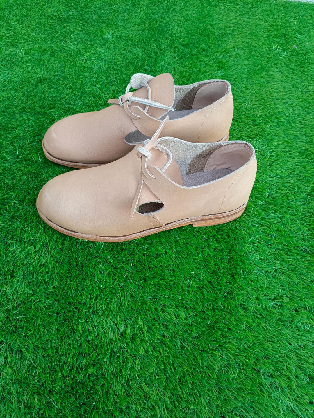 Period-perfect 16th-17th Century Shoes for Renaissance Reenactment ...