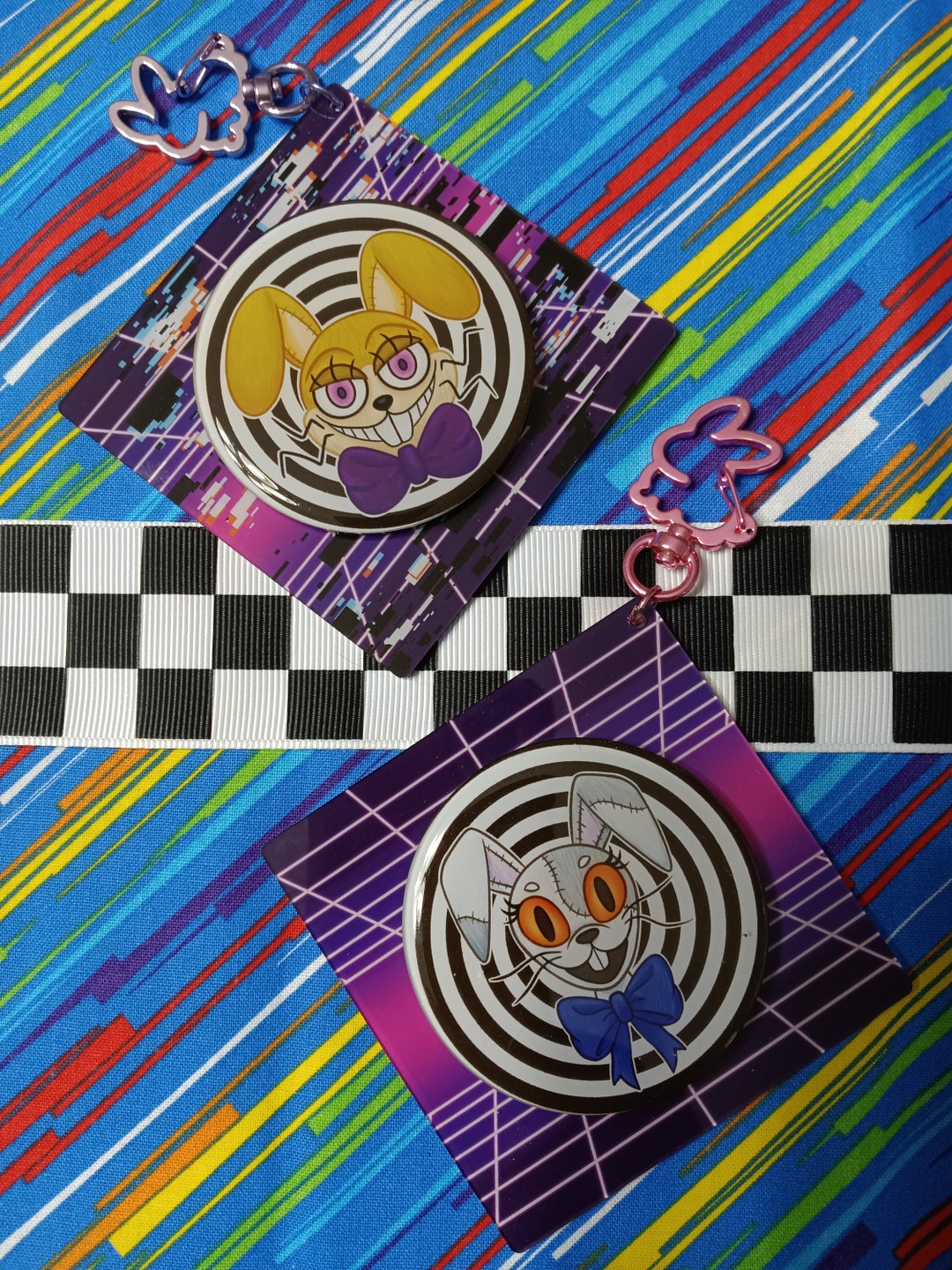 Vanny and Glitchtrap Spinner Charms! - FNAF Inspired Acrylic Spinning ...