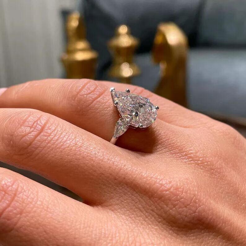 4 CT Pear Cut Moissanite Engagement Ring, 14K Solid Gold Pear Cut Three ...