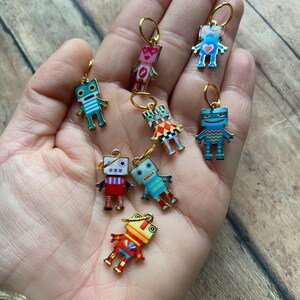 Robot Stitch Marker Set, 8 Knitting Markers for Your Knit Project Bag ...