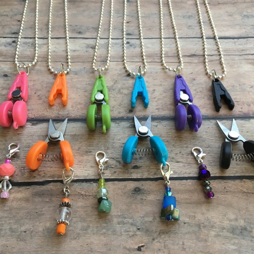 Empty Cross Stitch or Embroidery Pendants With Inserts Set of | Etsy