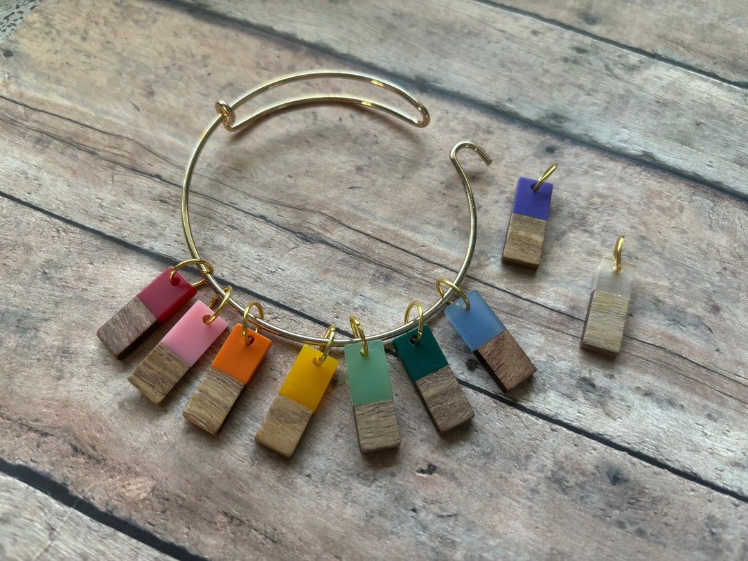 Stitch Marker Bracelet Pantone Colors, Wood & Resin, Set of 9 for Your ...