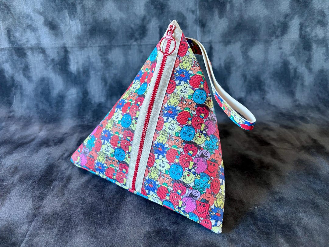 Little Miss Project Bag, Vinyl Pyramid Wristlet for Portable Knitting ...