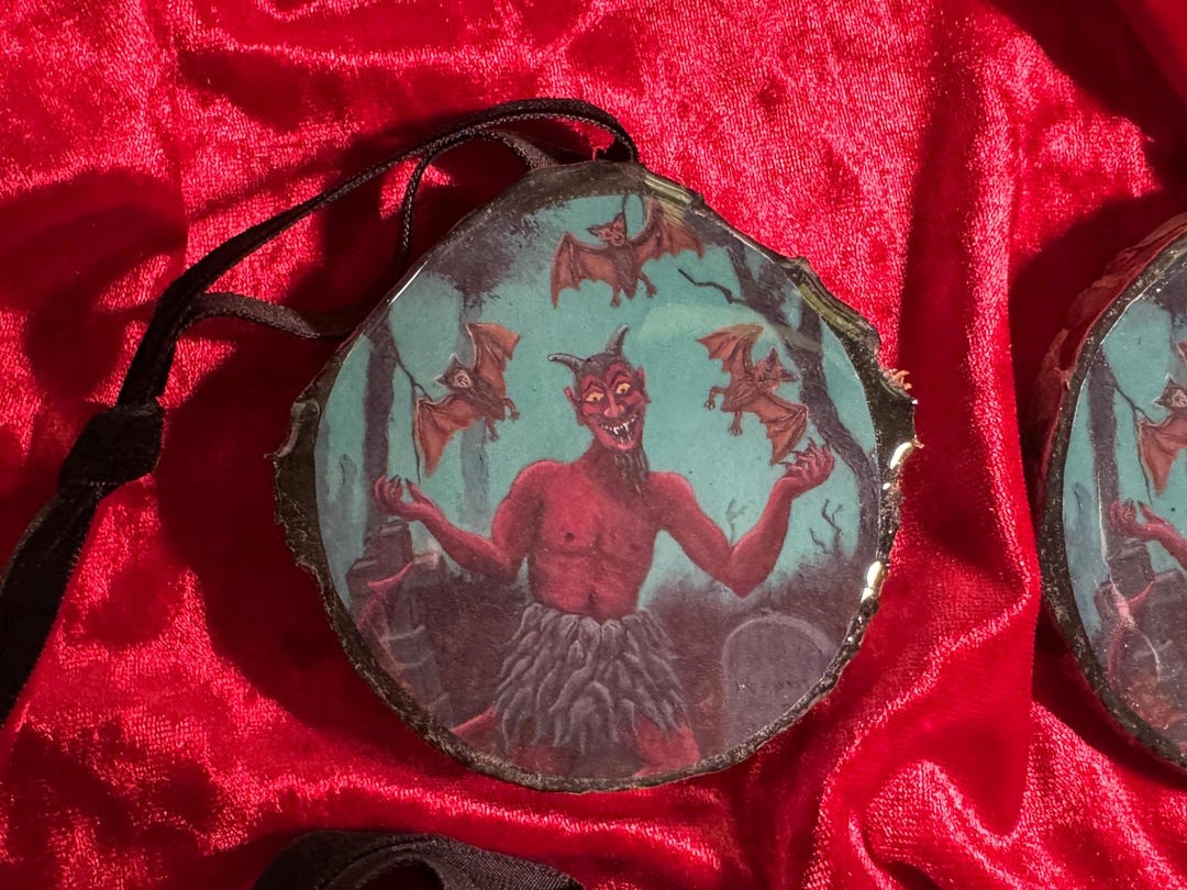 Old Scratch Traditional Halloween Devil Wood Slice Resin Ornament ...