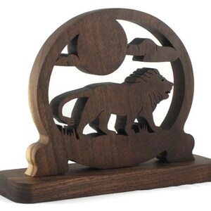 Lion Scene Desk Clock With Quartz 1-7/16 Clock Insert - Etsy