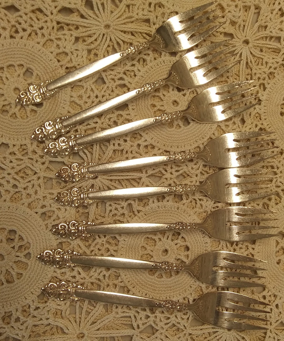 Vintage Community Silverware Set Cake Forks, 8 Spanish Crown Flatware ...