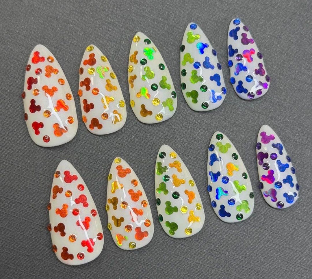 Disney Press Ons | Mickey Mouse Rainbow Gradient Nails | Rainbow Nails ...