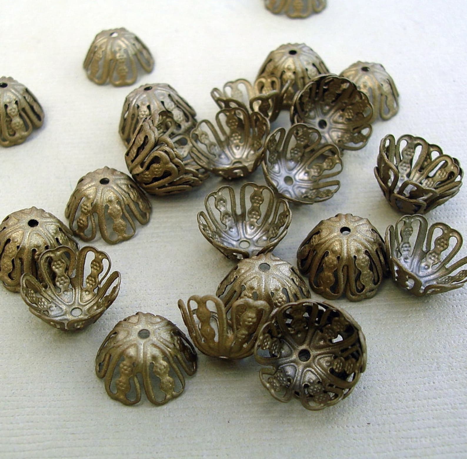 100pcs -antique Bronze Bead Caps 11mm. - Etsy