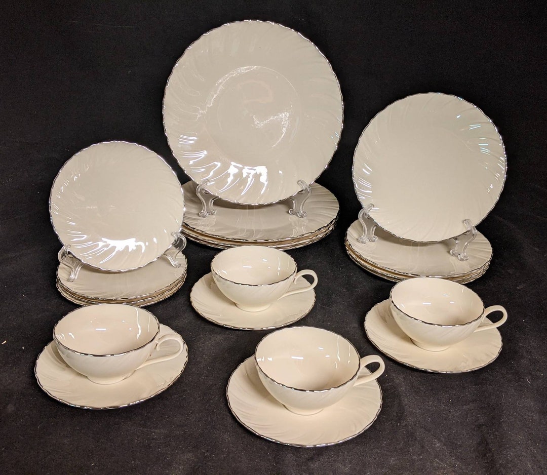Beautiful 20pc. Lenox Weatherly Platinum Swirl 5pc. 4 Place Settings ...