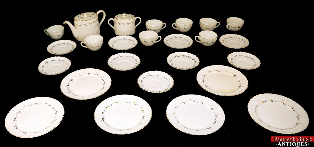 VTG Embassy Ware Radford Fondeville England Set Blue Dot Gold Leaf 26 ...