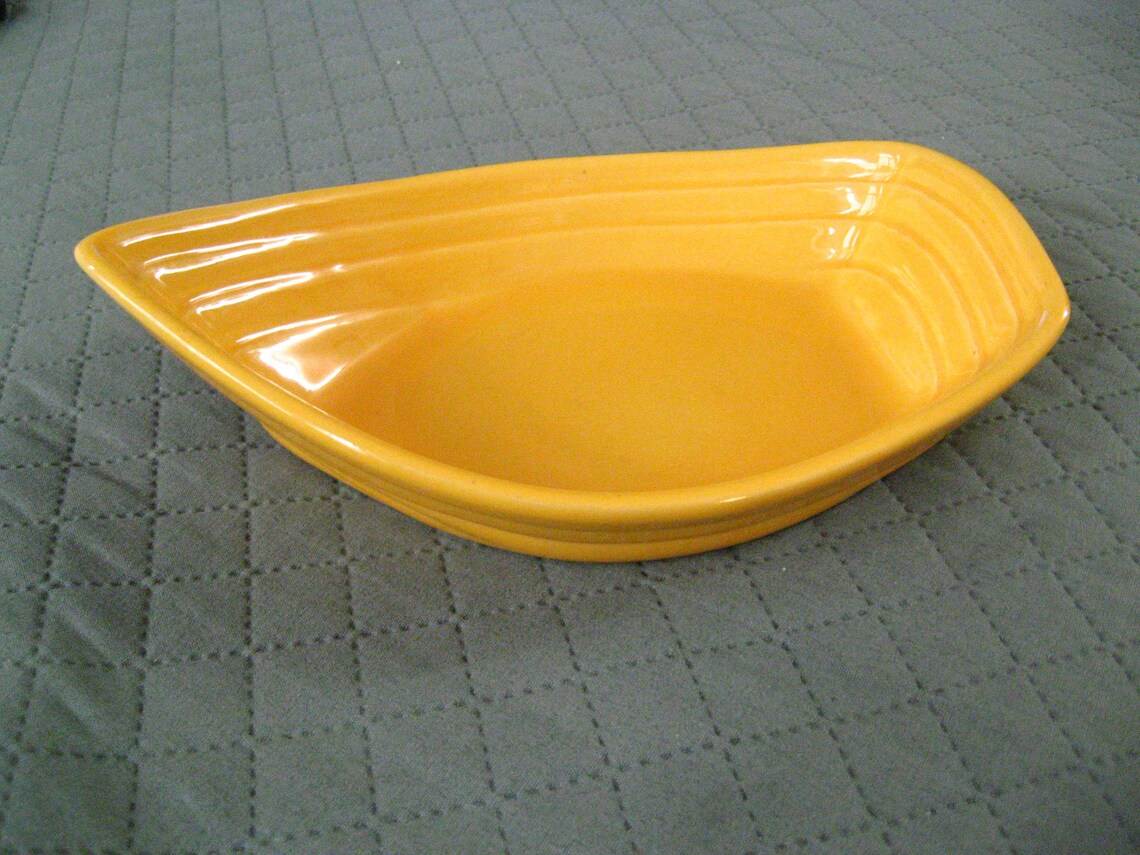 Appolia Yellow Gold Vintage Boat Shape Dish - Etsy