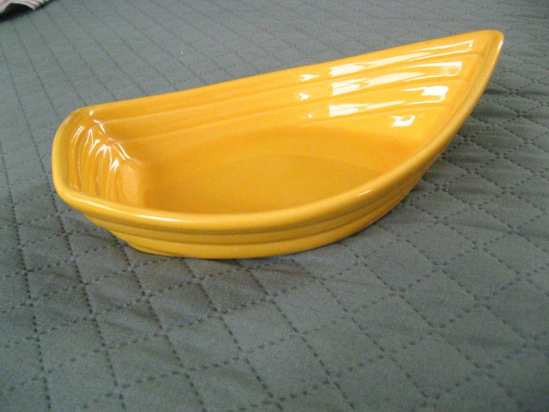 Appolia Yellow Gold Vintage Boat Shape Dish - Etsy
