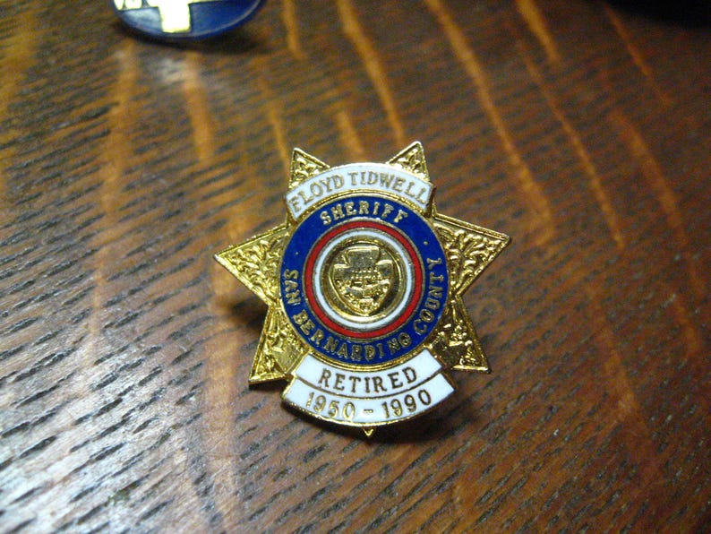 Floyd Tidwell Sheriff Vintage Mini Badge Lapel Pin - Etsy