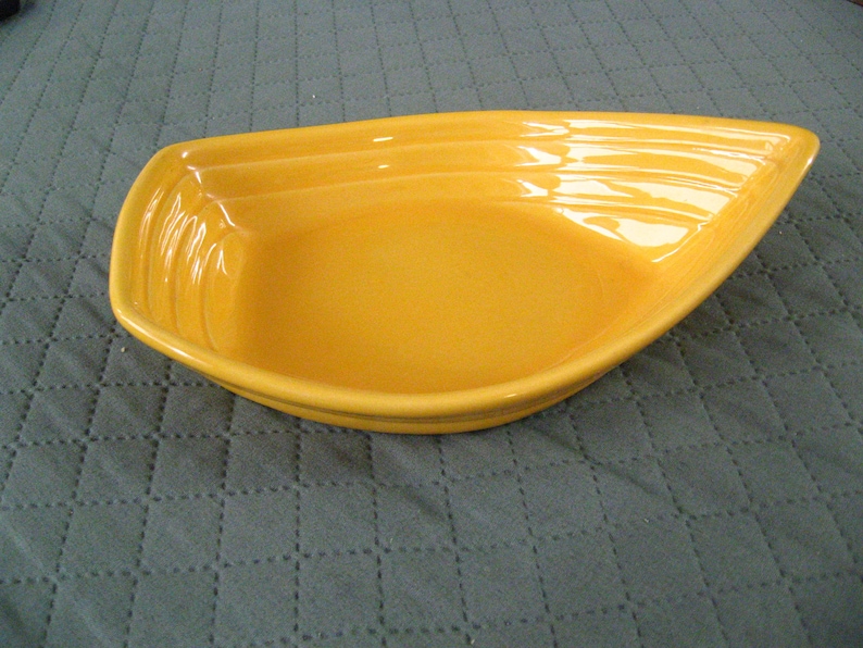 Appolia Yellow Gold Vintage Boat Shape Dish - Etsy